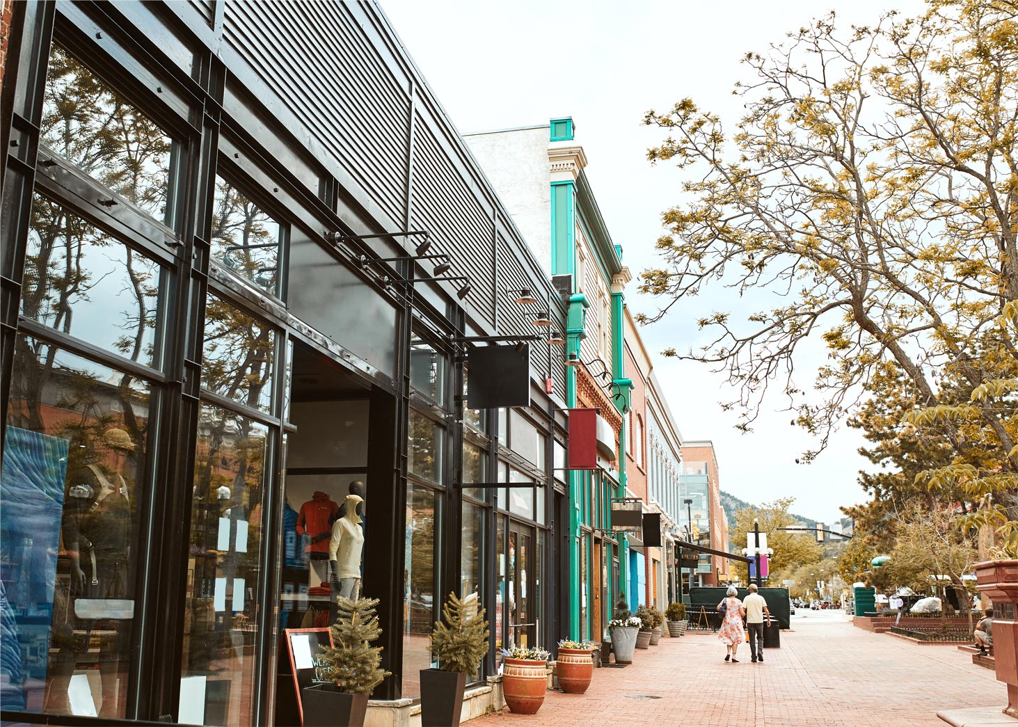 New Hampshire Businesses to Visit in the Fall | NHSaves®